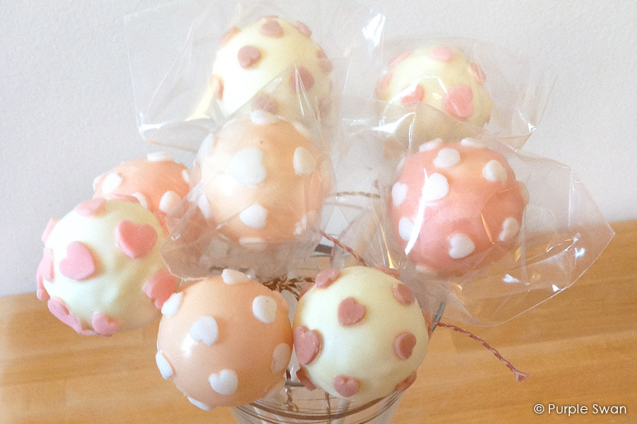 Queen Of Hearts Cake Pops